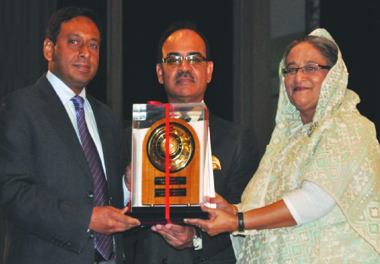 National Export Trophy (Gold) 2008-09 - Crown Cement PLC | No.1 Cement ...